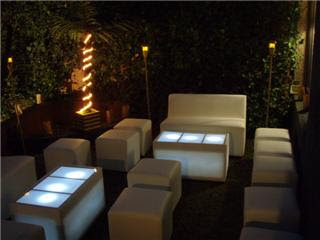 MonteCarlo: SALAS ESTILO LOUNGE